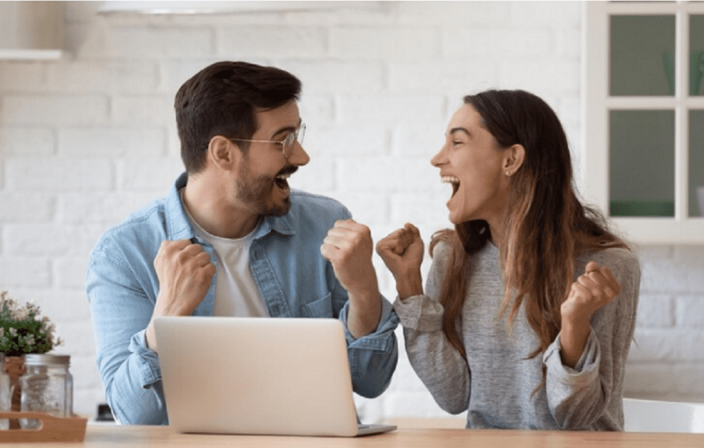 Essential Tips That Will Help You Move On From Your Last Relationship ...